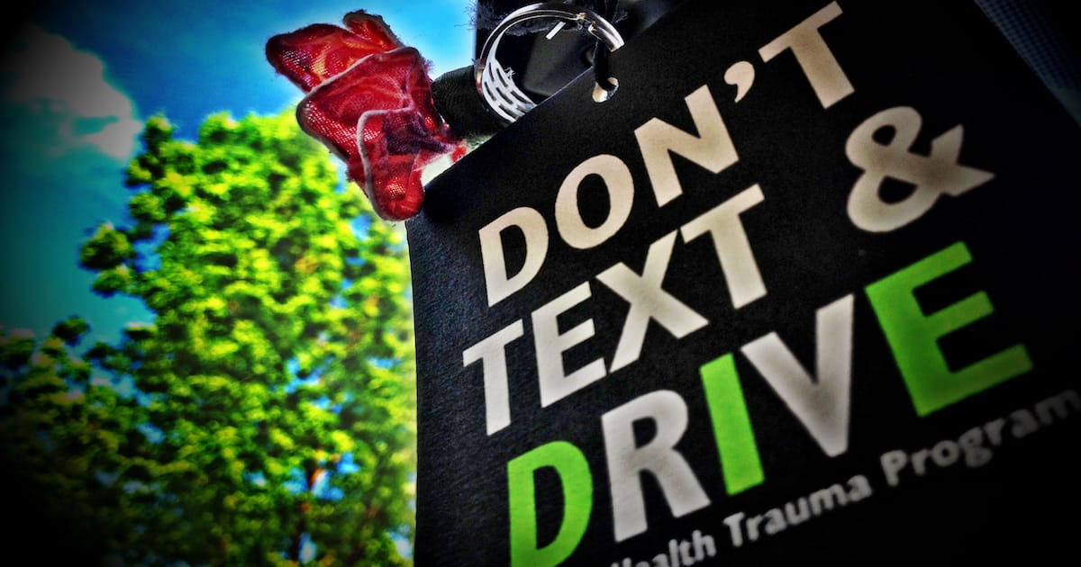 Please, Don’t Text and Drive | Charlotte Insurance Blog